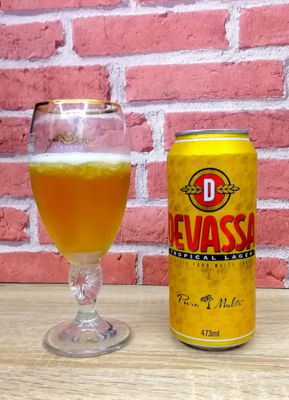 Cerveja Devassa Puro Malte Tropical Lager - Cervejaria Devassa