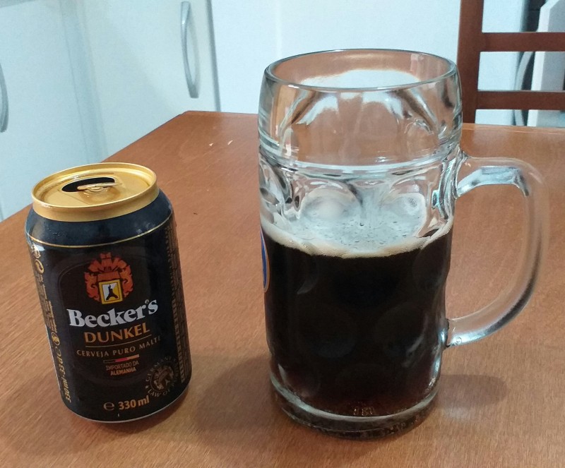 Cerveja Becker's Dunkel - Karlsberg Brauerei