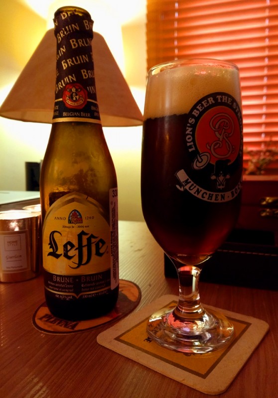 Cerveja Leffe Brune - Abbaye de Leffe